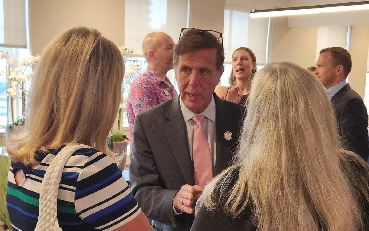 Can Ramone convince Republicans to reshape governor's race?
