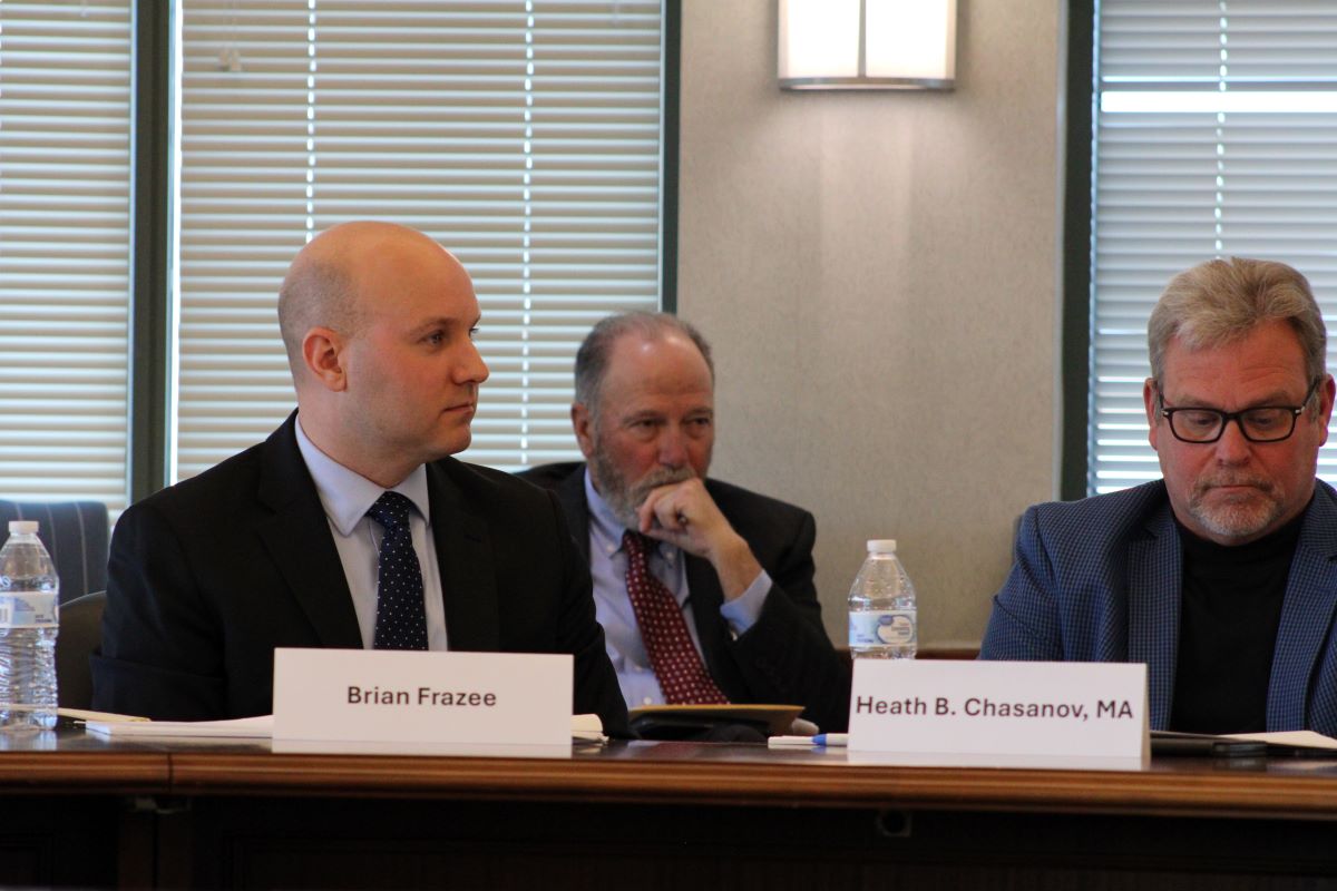 Lawmakers send hospital oversight changes to Meyer’s desk - Spotlight ...